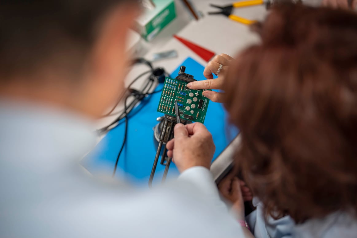 Combatting Counterfeit Electronic Components in the Electronics ...